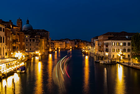 Intercept and Intercept3D - The 3D Board game and 3D App from the future